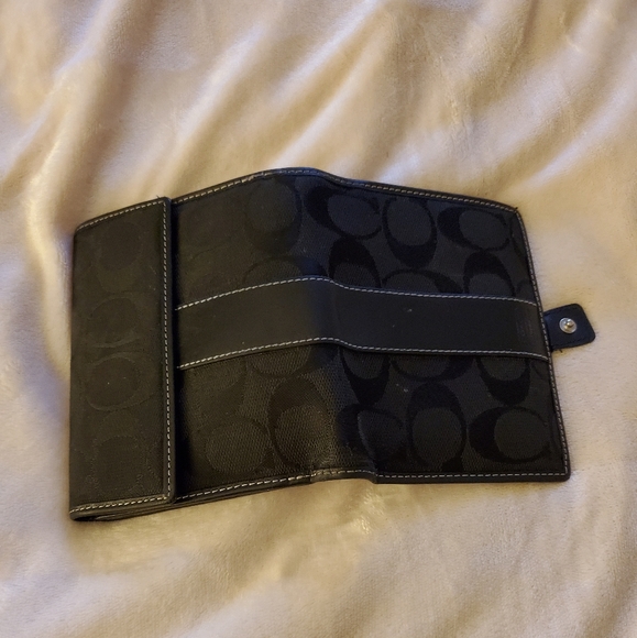 Coach | Accessories | Vintage Coach Wallet | Poshmark
